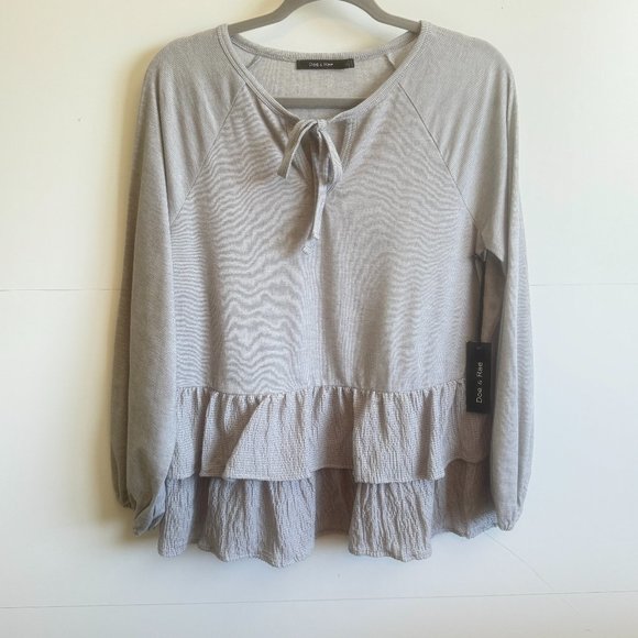 Doe & Rae | Tops | Nwt Doe Rae Peasant Top In Harbour Grey | Poshmark
